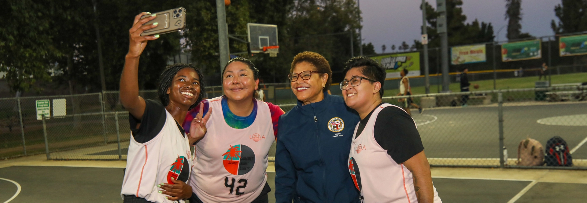 Making Los Angeles Safer and Supporting Communities: More Than 80,000 ... Making Los Angeles Safer and Supporting Communities: More Than 80,000 ...